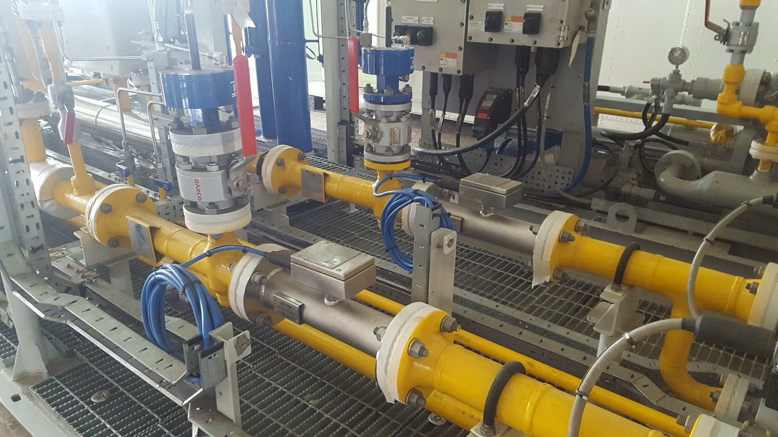 BS&W Probes for LACT Units - Flow Meter Suppliers